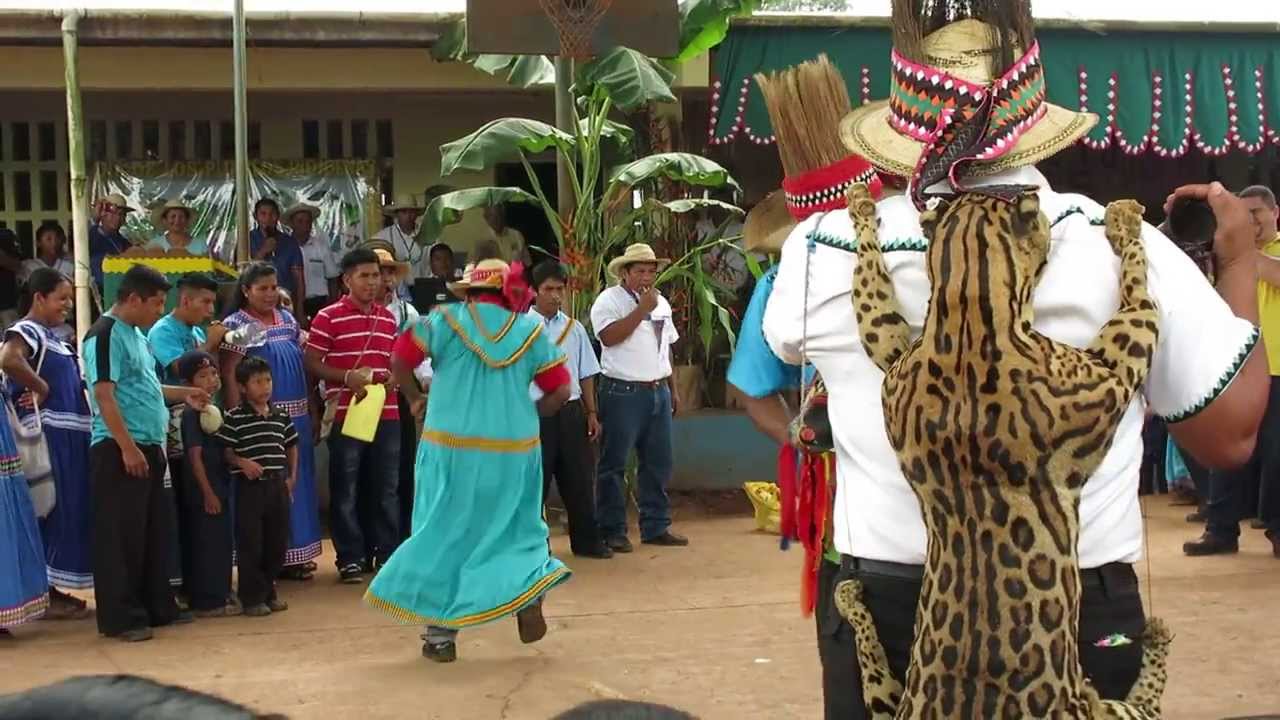 Balseria Demo at International Indigenous Day in Chichica - 1 - YouTube
