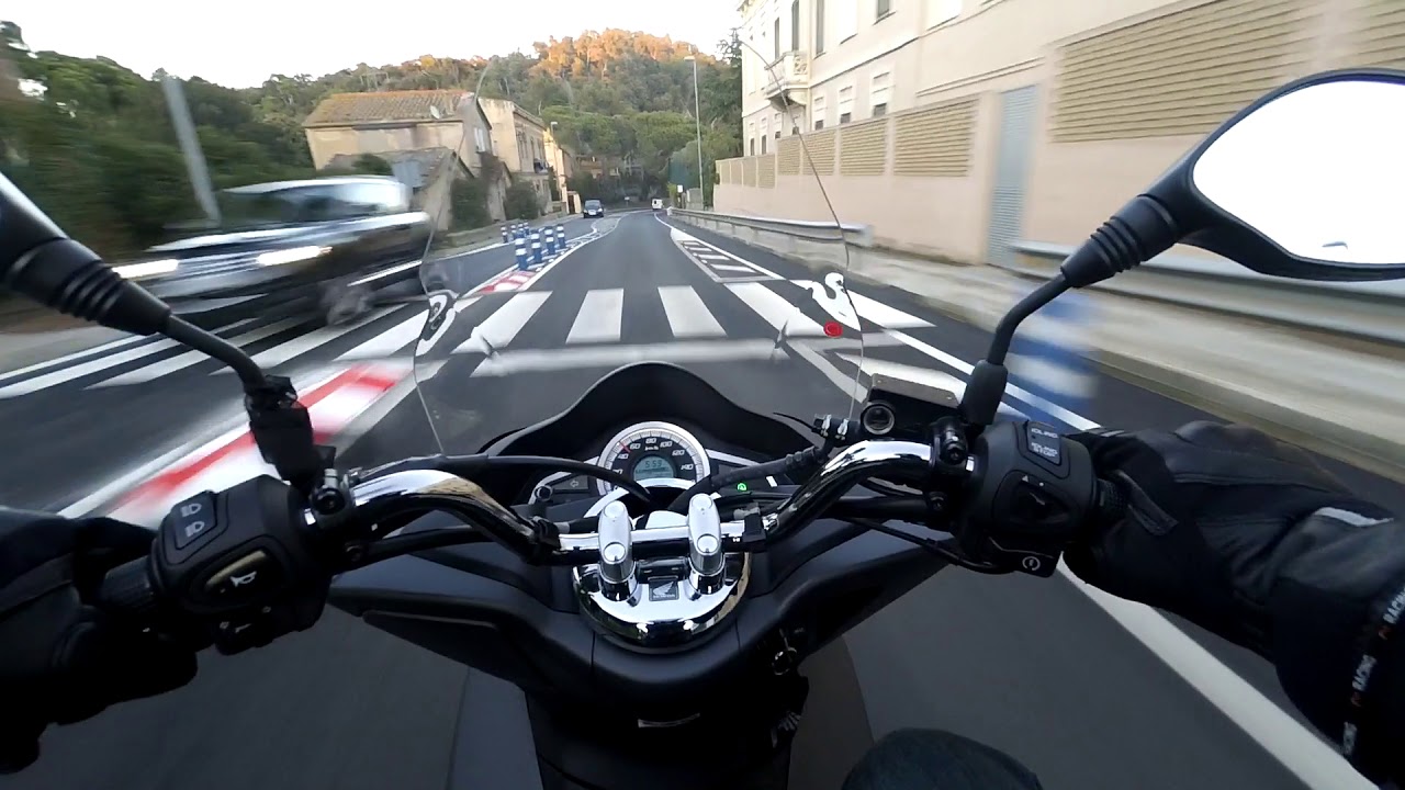 Prueba Honda PCX 2017 + Yi Action Camera + Harness Mount - YouTube