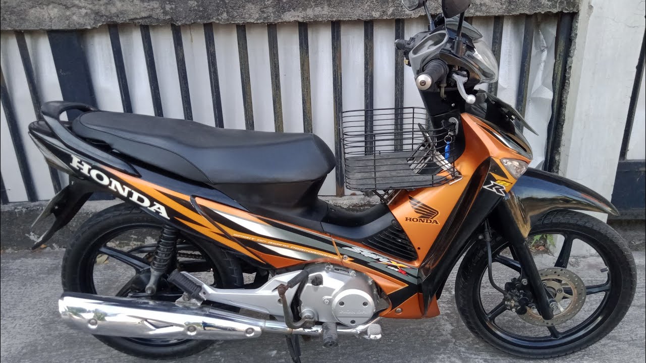 Review motor bekas honda supra x 125 tahun 2006 - YouTube