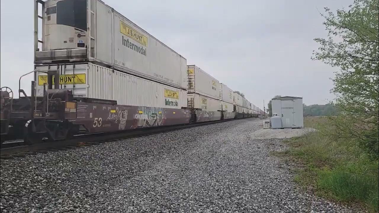 CSX 1x1 intermodal on Westville IN on CSX Garrett Sub on 5-13-23 - YouTube