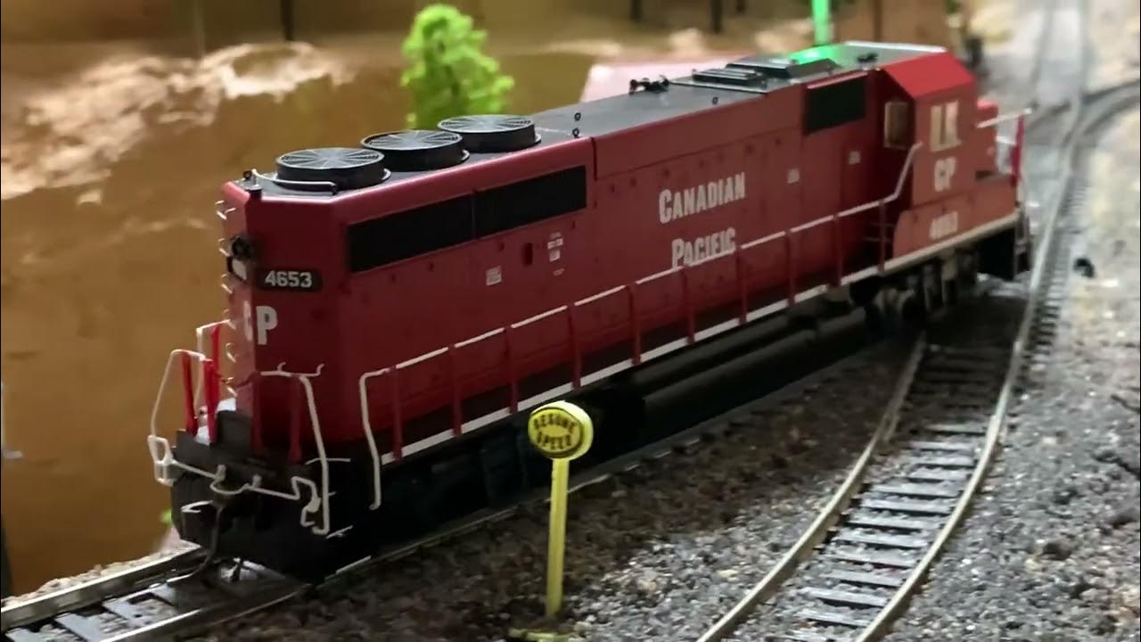 HO Scale Atlas Master EMD GP40-2 DCC Sound Diesel Locomotive CP CANDIAN PACIFIC - YouTube