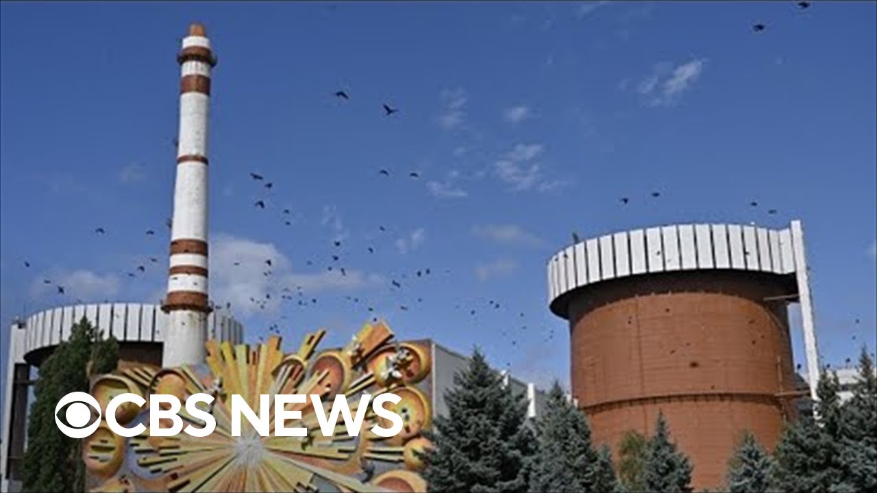Ukraine's nuclear power plants under threat from Russian shelling - YouTube