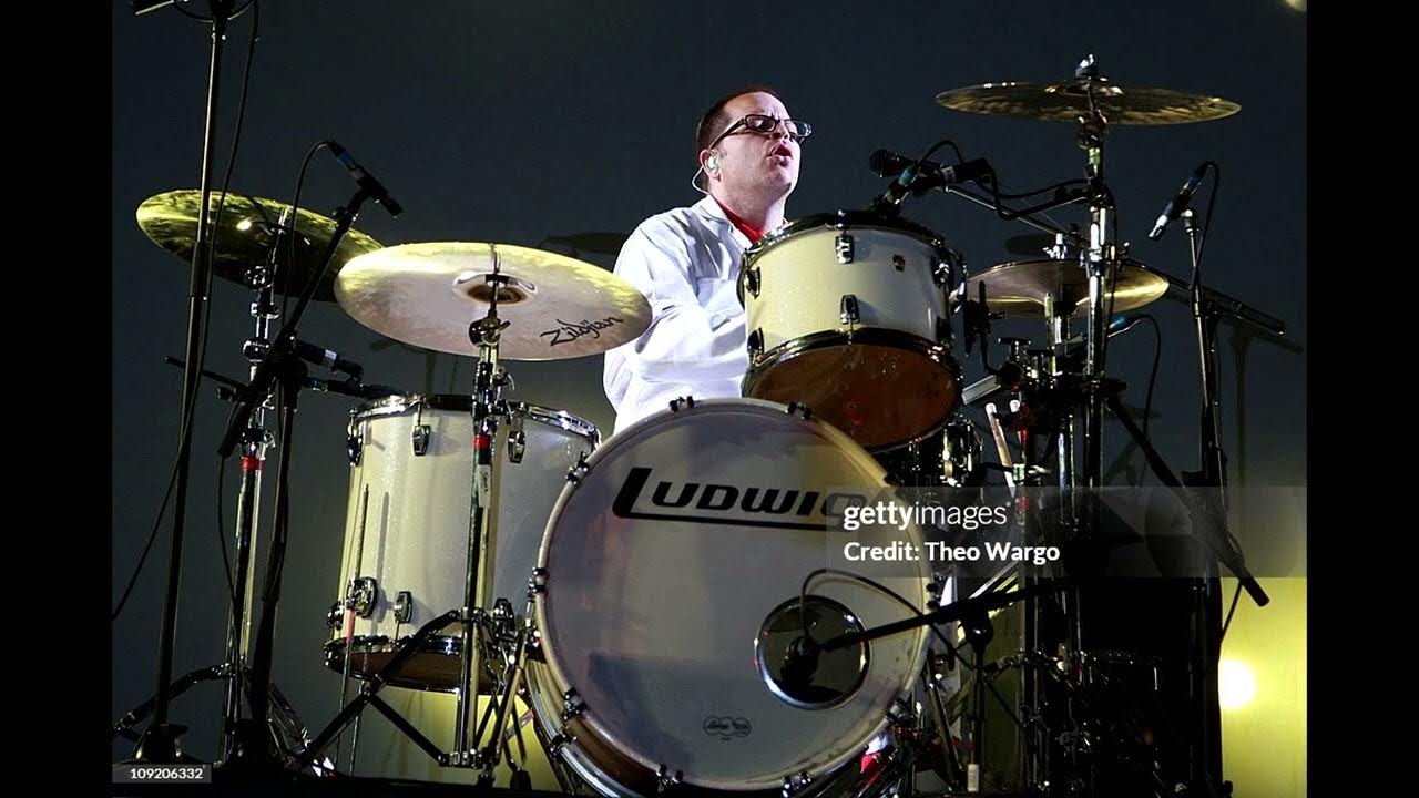 Weezer - Pork and Beans (Drums Only) - YouTube