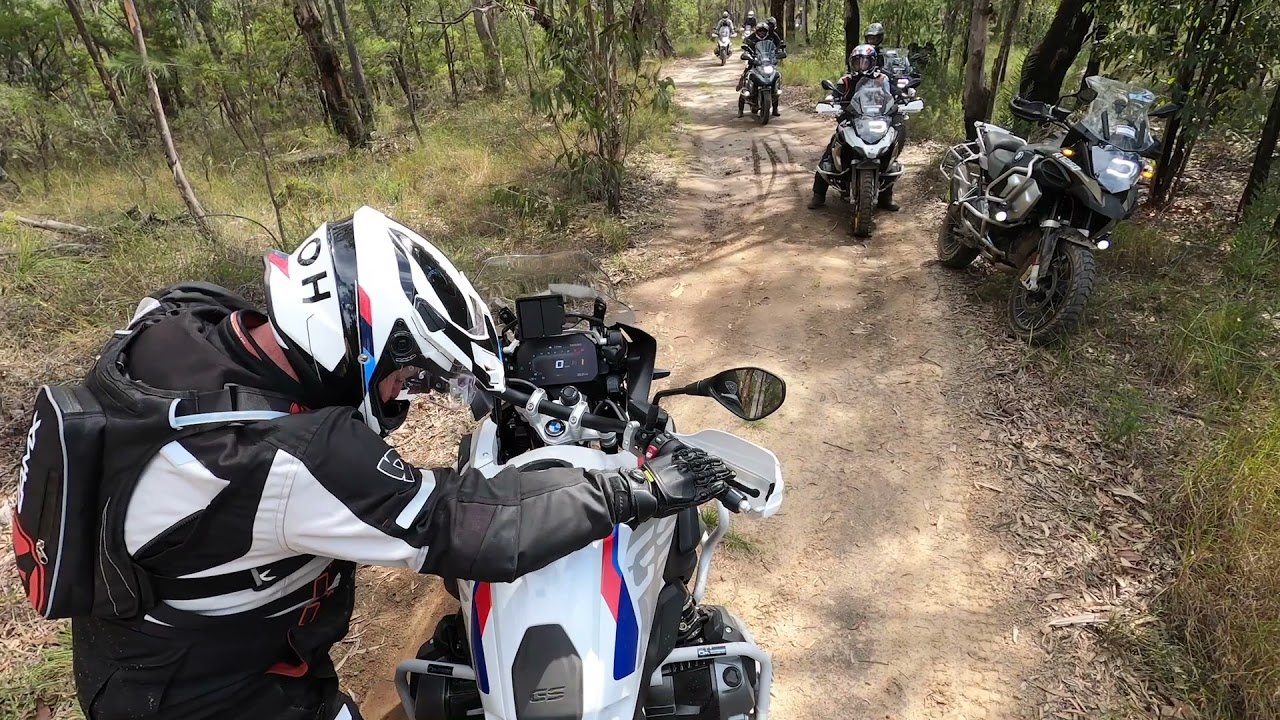 BMW GS off road training - Australia - YouTube
