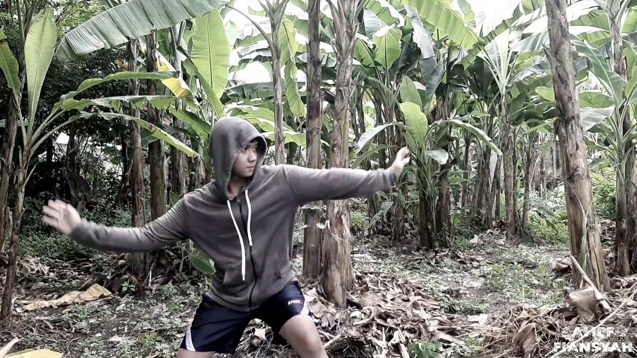 Pendekar Golok Putih | Silat Indonesia - Part 1 - YouTube