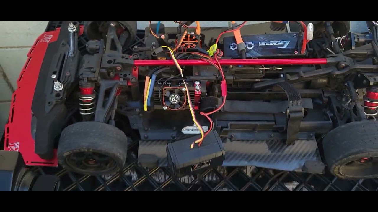 ESS-Dual+ Engine Sound System Armma felony and traxxas UDR - YouTube