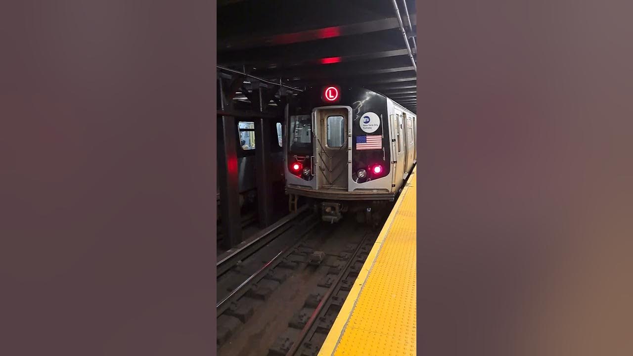 Canarsie Bound R143 L train Manhattan Bound R160A L Half Cuomo train at Morgan Avenue - YouTube