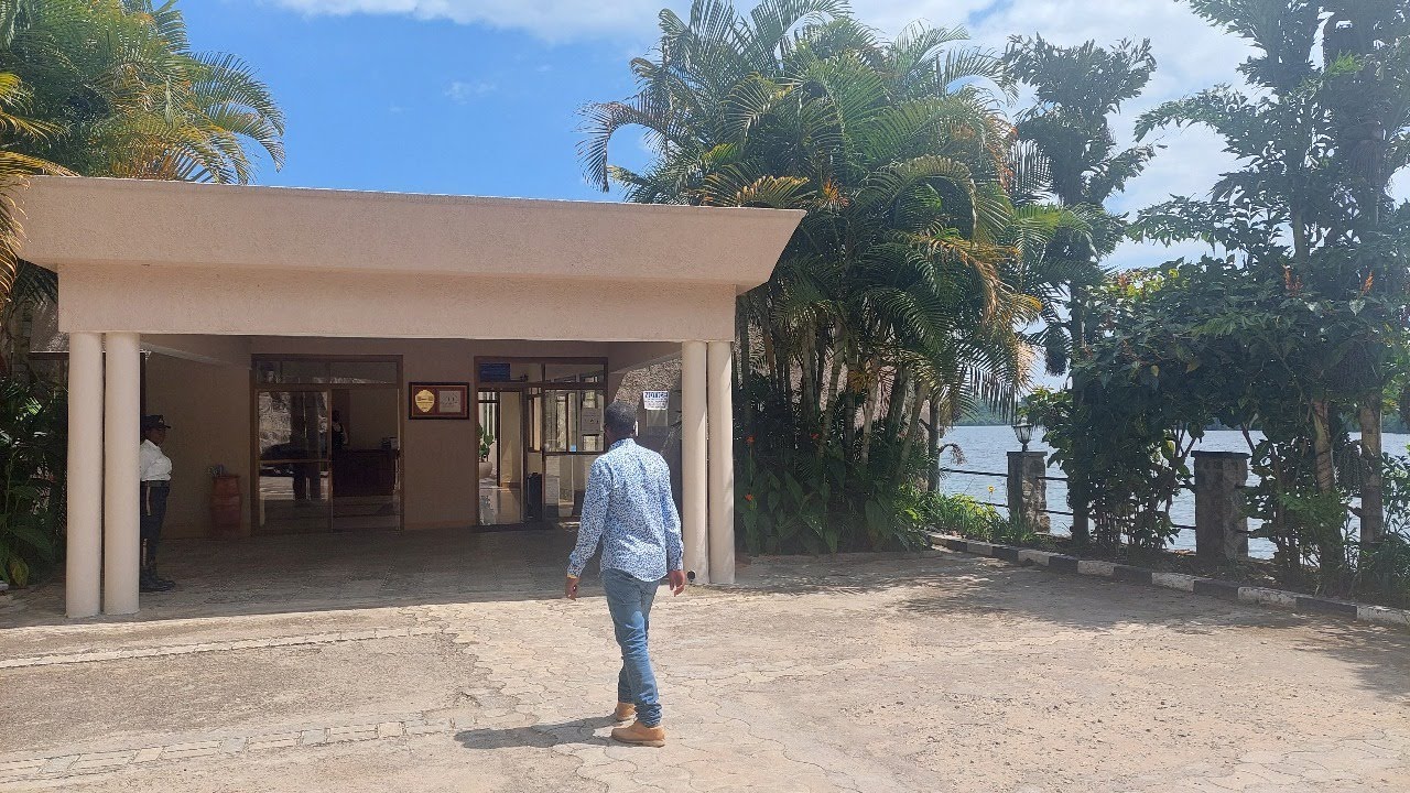 Moriah Hill Resort, Karongi Rwanda 🇷🇼 - YouTube