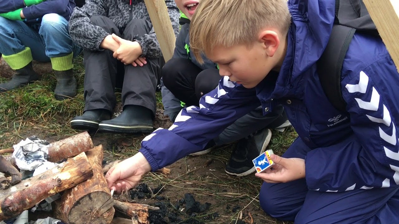 Glud Skole i skoven - YouTube