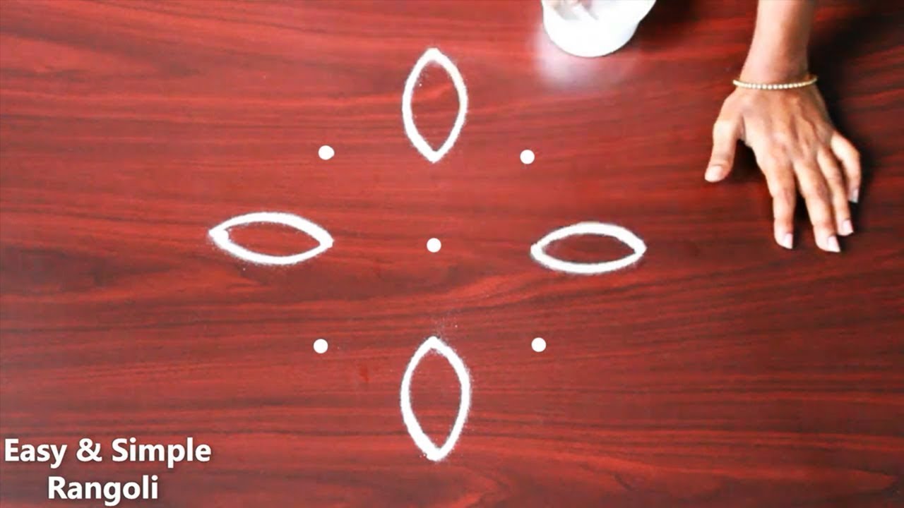 Easy And Simple Rangoli Designs | 5 to 1 Dots Kolam Design | Easy Muggu ...