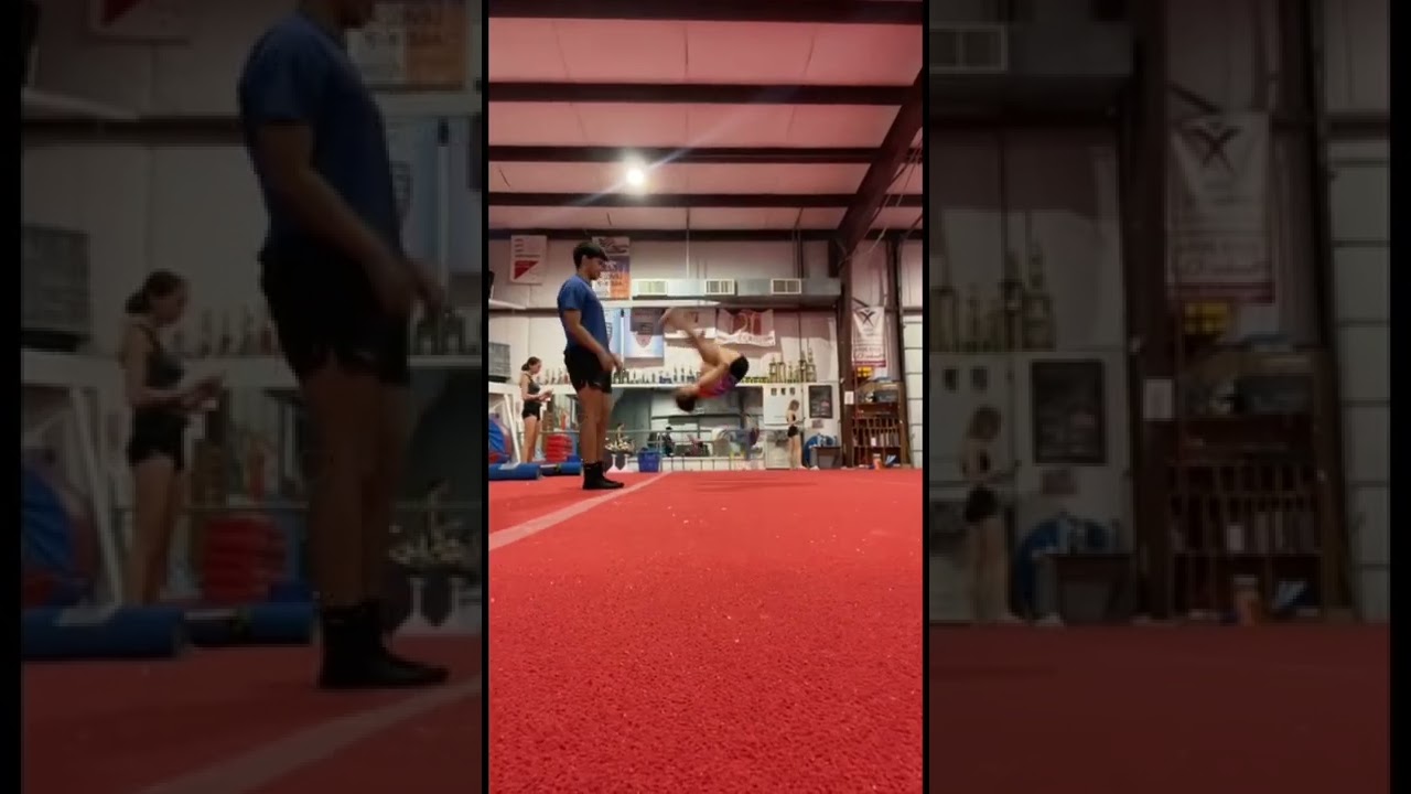 Standing back pike - YouTube