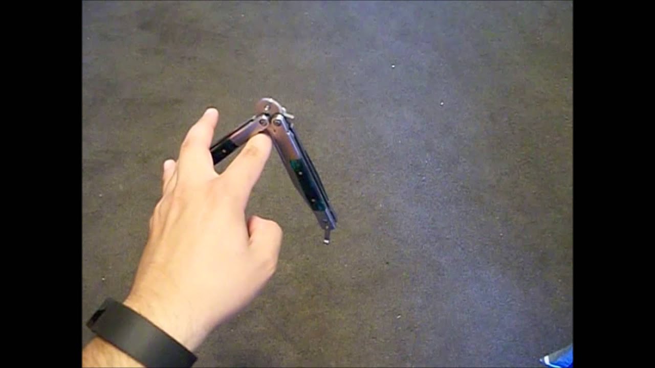 Beginner Butterfly Knife Tricks (Lefty) - YouTube