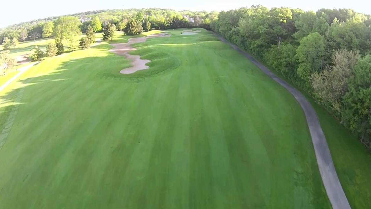 Seven Bridges Golf Club Hole 2 - Conundrum - YouTube