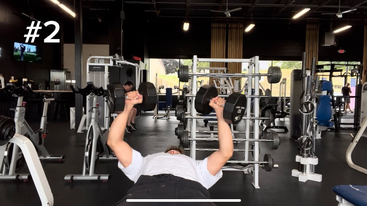 Chest day! - YouTube