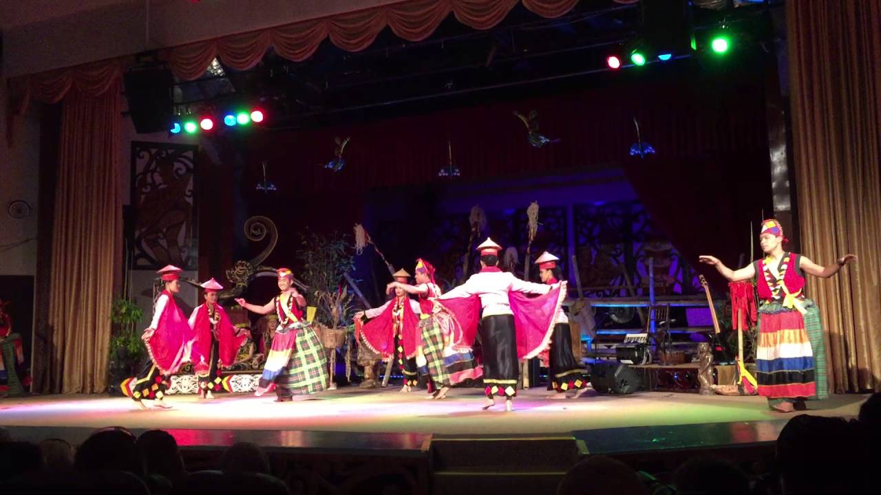 Rejang Beuh ~ Bidayuh Community - YouTube