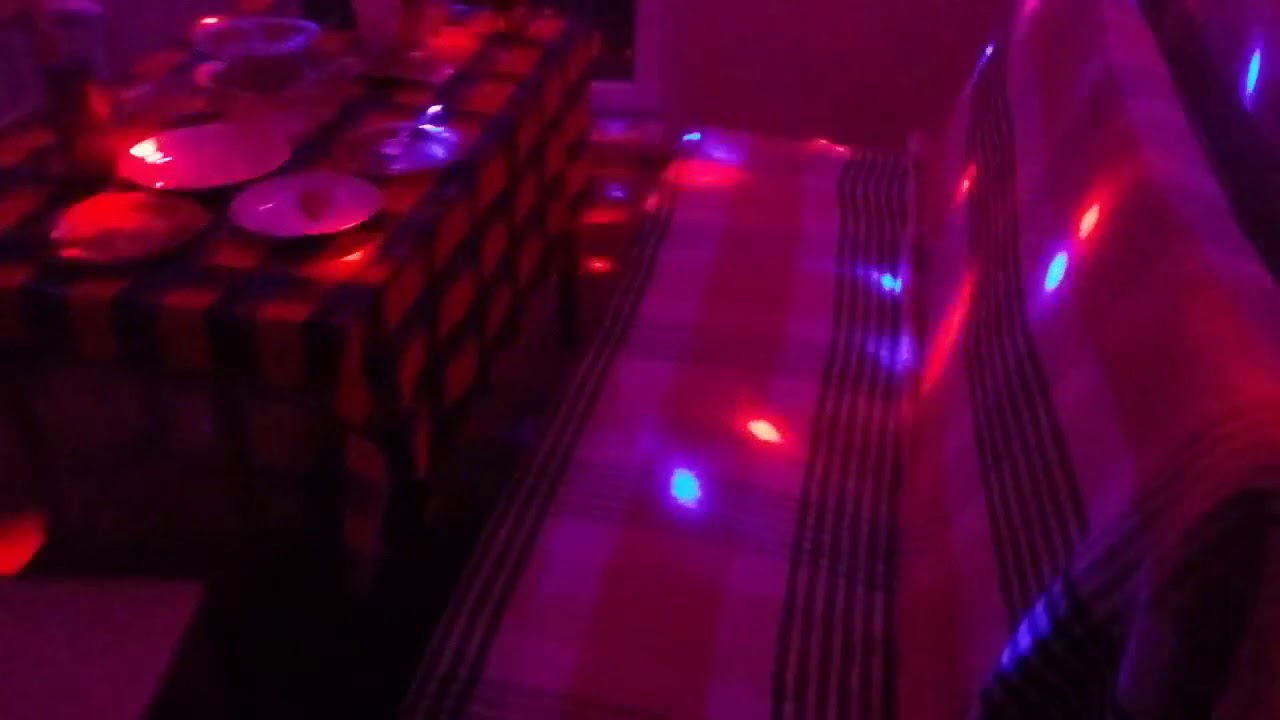 Дискотека у себя дома Disco at home Клуб у себя дома светомузыка online ...