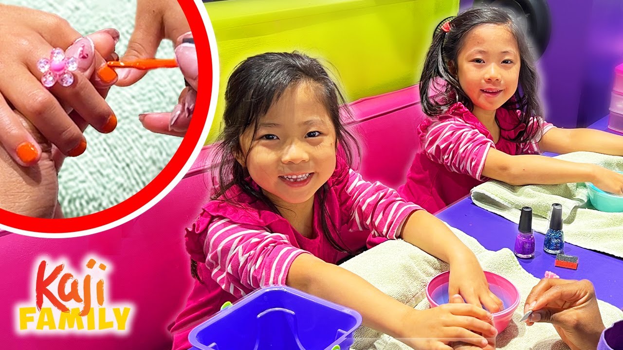 Emma and Kate have a Fun Spa Day!! - YouTube