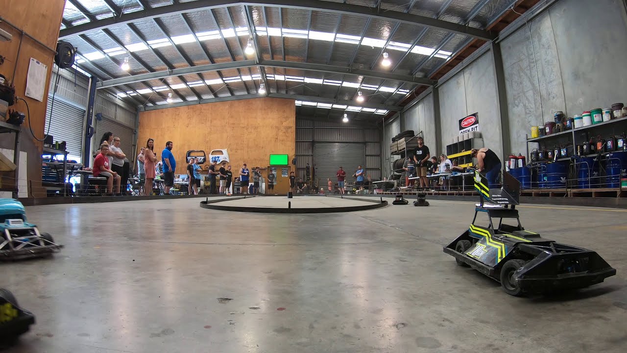 Nelson RC Speedway Rc stock car racing - YouTube