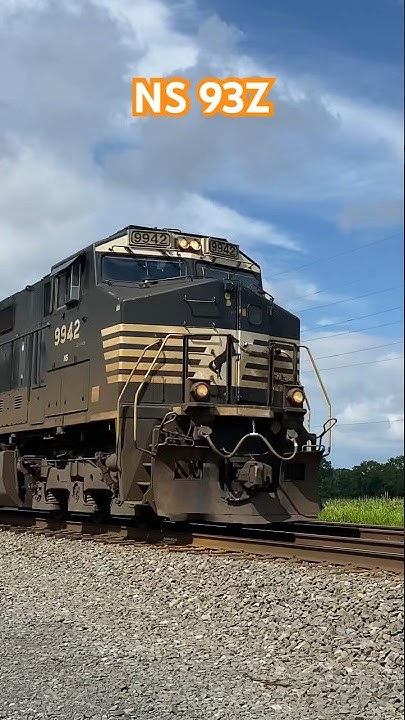 NS 93Z - YouTube