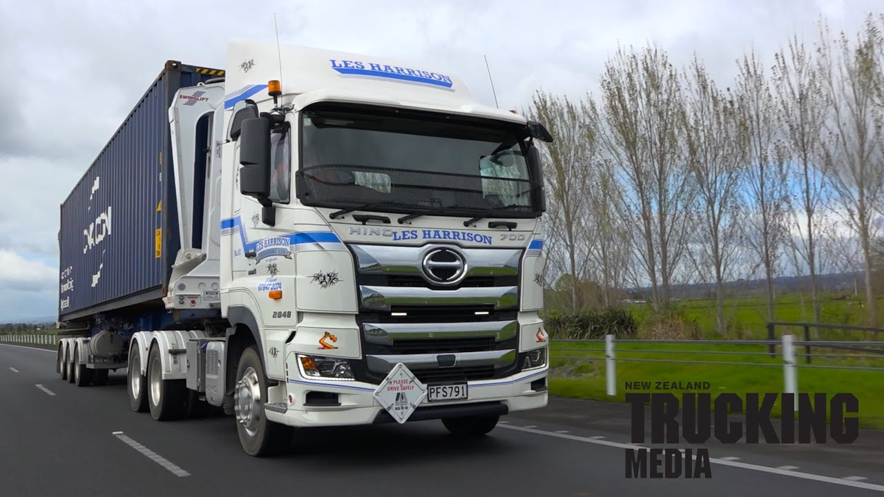 Hino 700 FY 3248 and FS 2848 | New Zealand Trucks | Covering the Bases ...