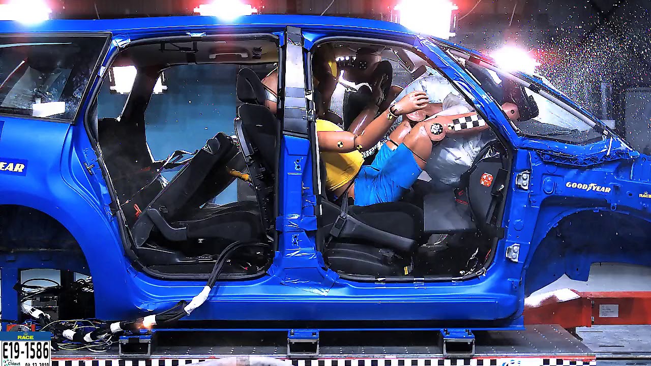 Crash test prueba de impacto lateral derecha- Segunda prueba - YouTube