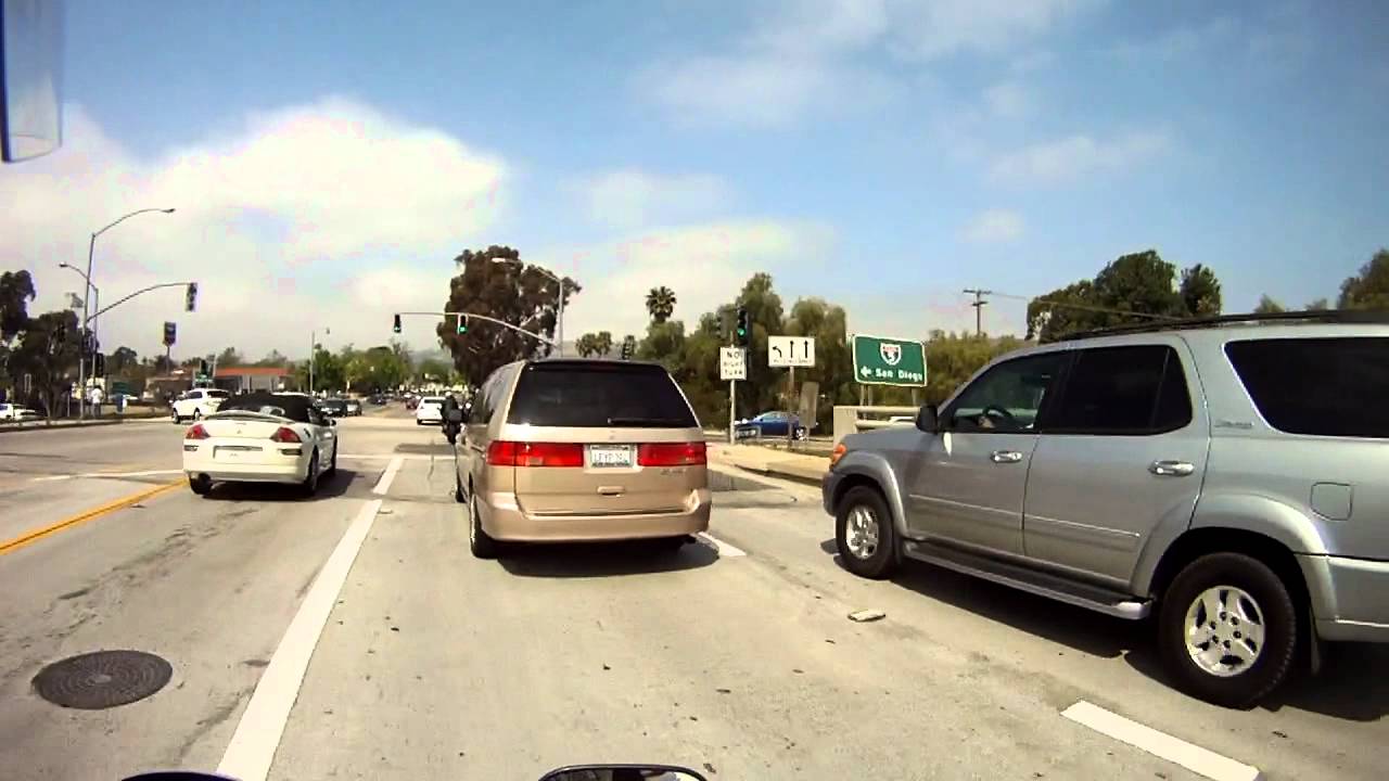 Motorcycle Cut off - Look before turning? - YouTube