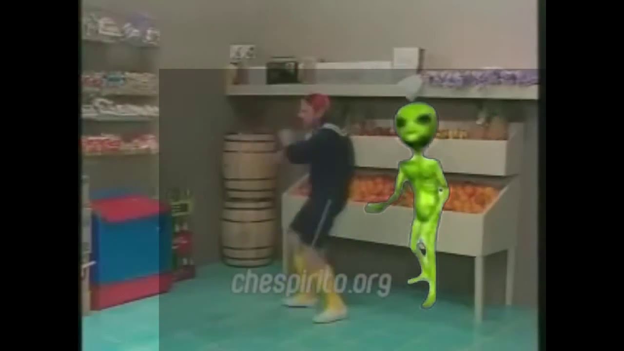 Marciano bailando cumbia 100% real no faik - YouTube