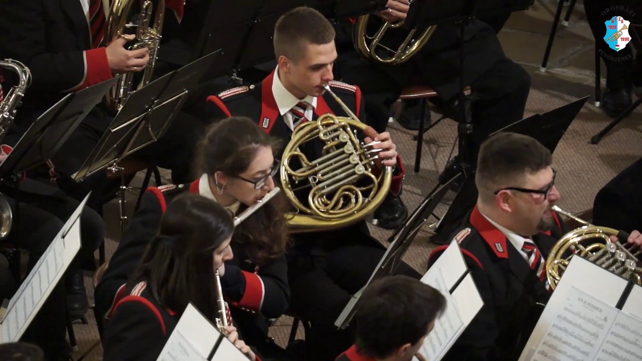 Robert MacRay: New St. Petersburg - Új Szentpétervár (Orosházi ...