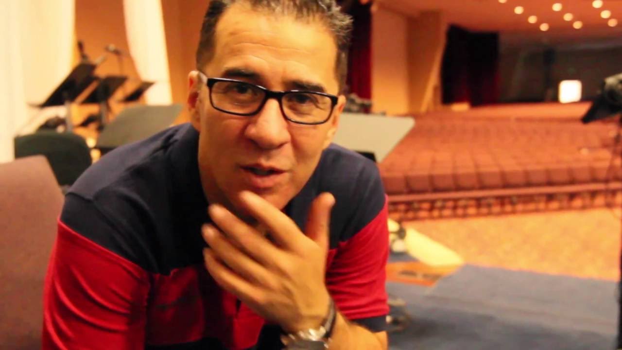 Cambiando baterias Con Alberto Vargas (Ministerio El Rey Jesus) - YouTube