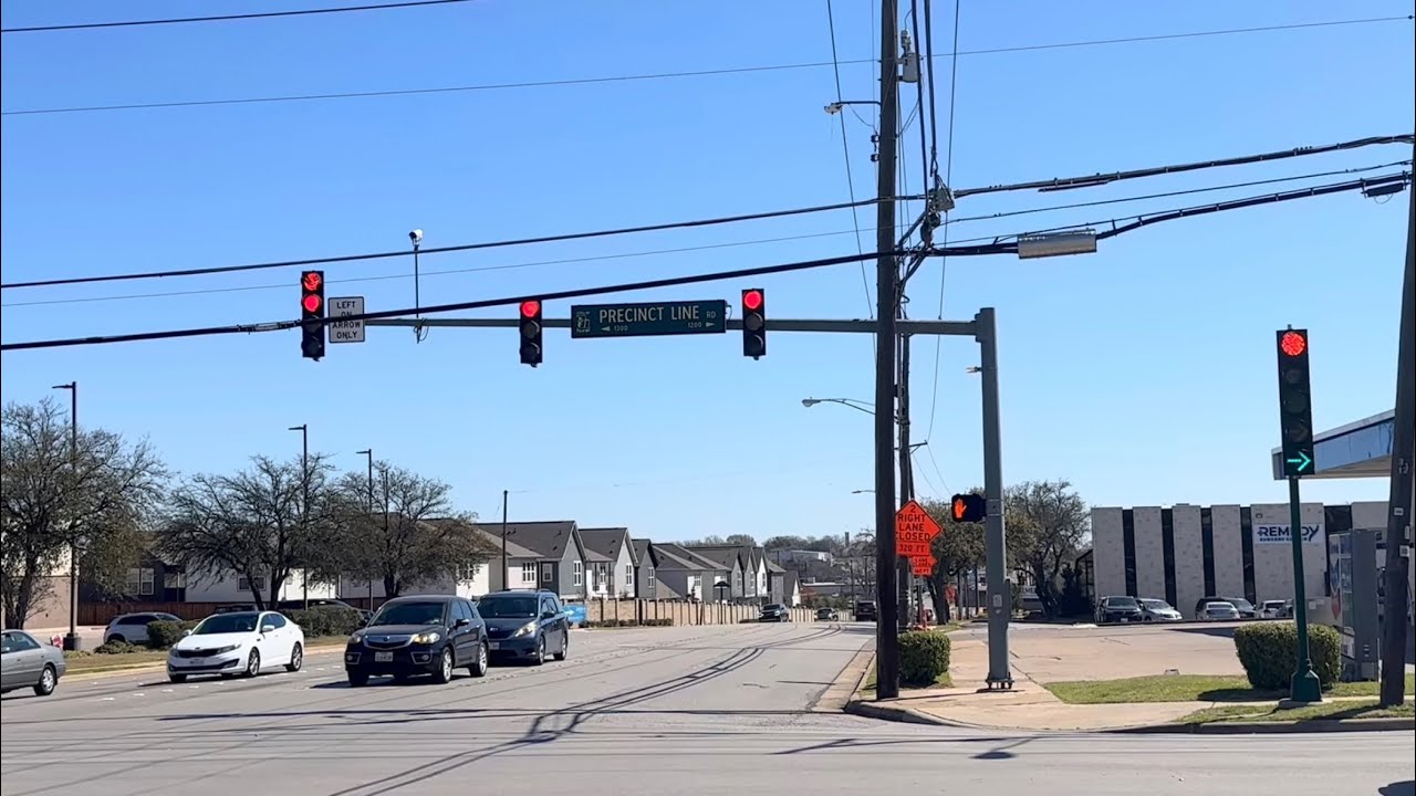 Durasig Traffic Signals & Pole-Mounted 5-Section Signal - YouTube