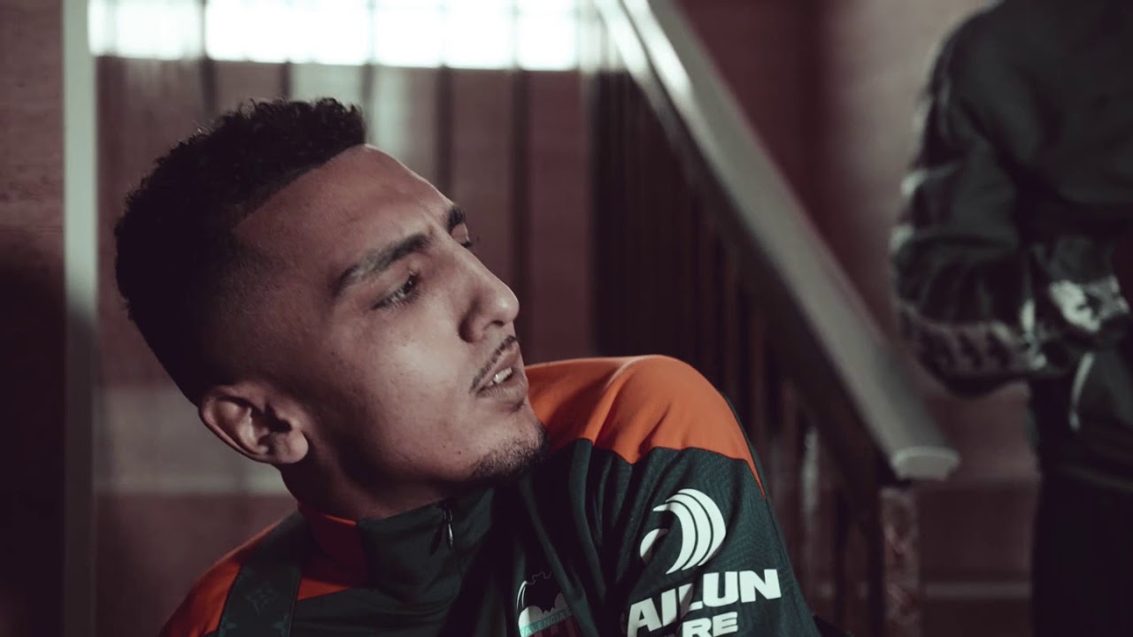 #mdlr M.D.L.R modar yo no voy (video oficial) - YouTube