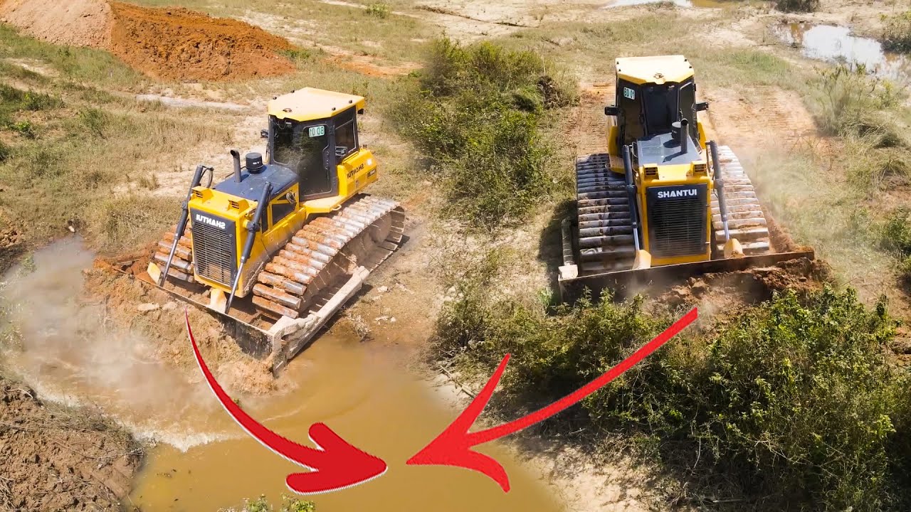 Most Power Mighty Bulldozer Move & Clean Site For Road Construction ...