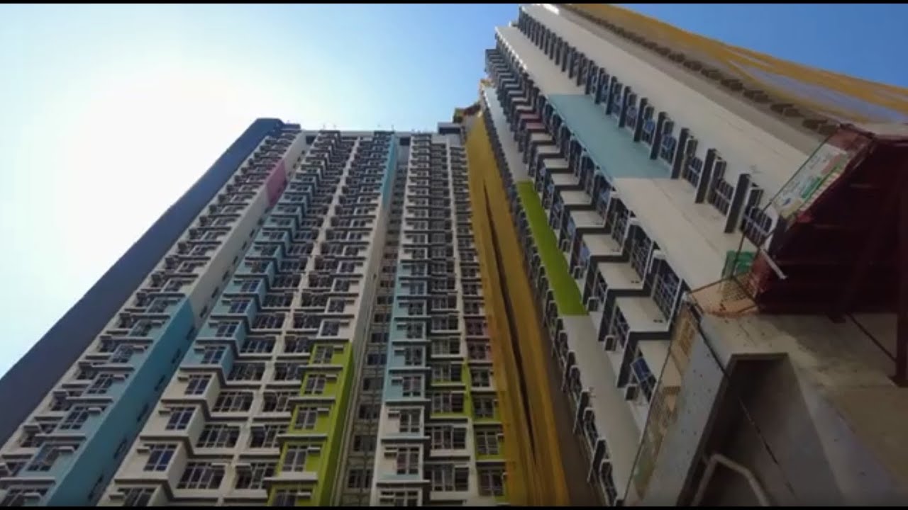 徒步石門 City walk in Shek Mun 由安睦街30至23號到石門港鐵站 from 30 to 23 On Muk Street ...