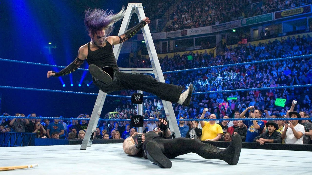 The Undertaker vs. Jeff Hardy - Extreme Rules Match: SmackDown, Nov 14 ...