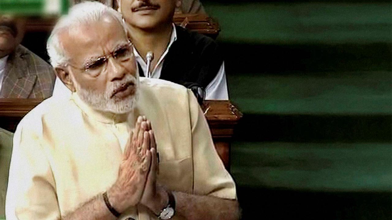 Great Speech by Narendra Modi in Lok Sabha - YouTube