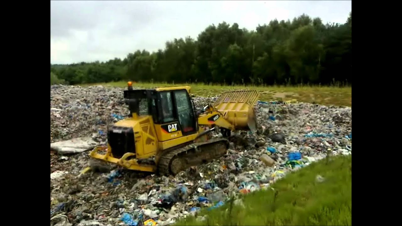 CAT 953D Waste Handler w Grudziądzu - YouTube