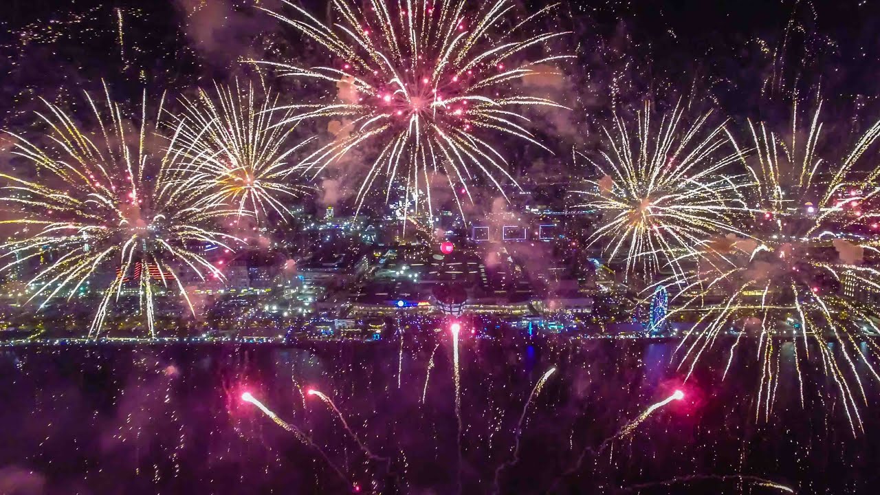 Philippine International Pyromusical Competition 2016 - YouTube