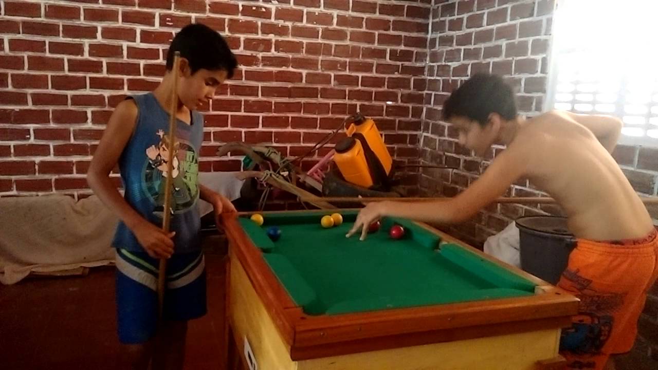 Jogando Sinuca Quem Perde Leva Uma Tapa Youtube