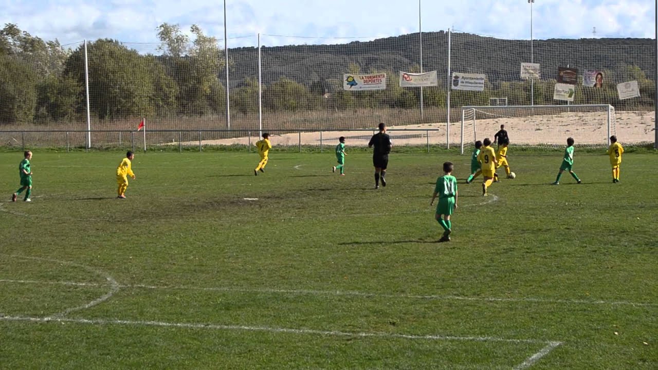 BENJAMÍN B - BOSCO B 19 10 2013 - YouTube