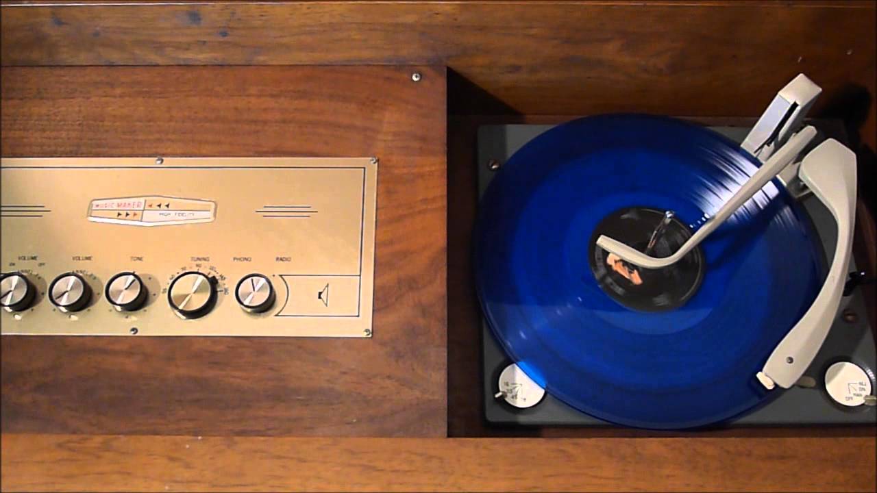 The Bluethings on a 1963 BSR Monarch turntable - YouTube