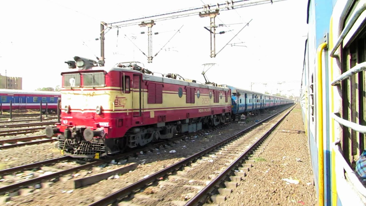 Parallel Run with BL WAM 4 powered Train - Indian Railways - YouTube