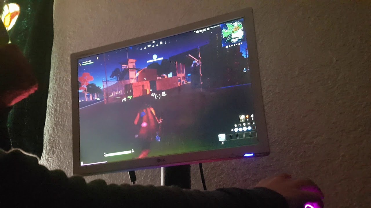 My first video playing fortnite(gaming computer - YouTube