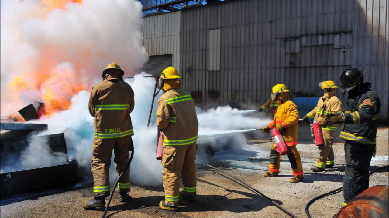 Firefighter Training - Controlled Scenario - YouTube