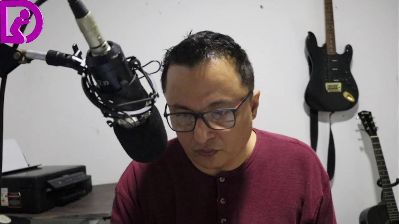EL ÁNGEL CON EL LIBRITO (APOCALIPSIS 10:1-11) - YouTube