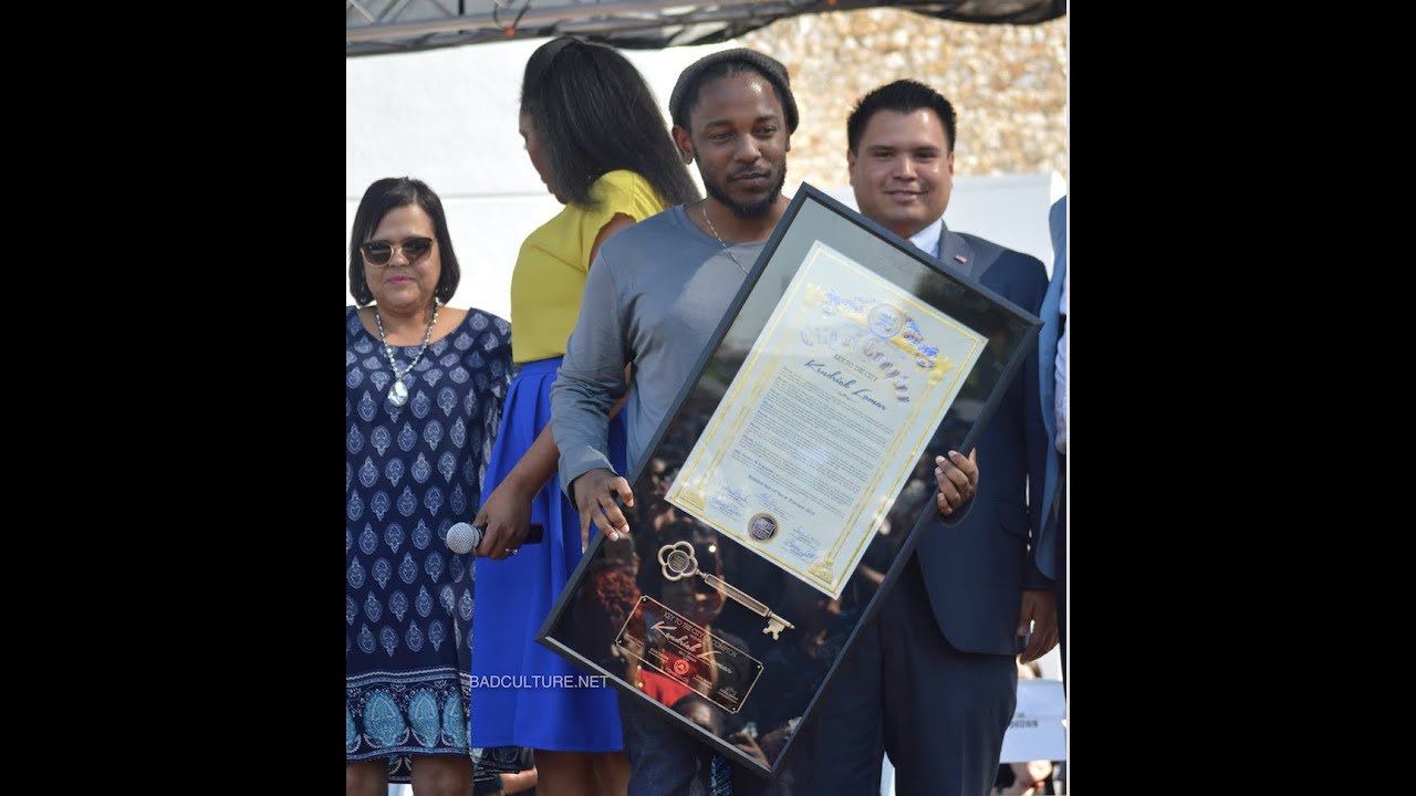 KENDRICK LAMAR's ACCEPTANCE Speech: Key To The City of COMPTON - YouTube
