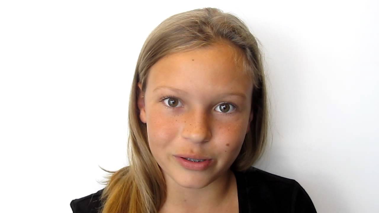 Meet Destiny, 2013 Idol Smiles Top 40 Nominee - YouTube