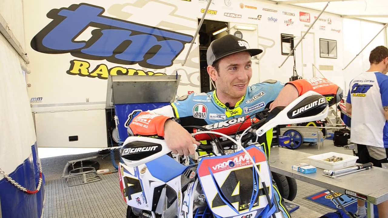 TM Racing Factory S1GP Round 1 Jerez - YouTube