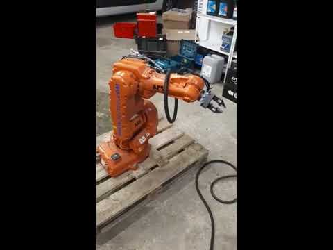 Industrial robot ABB IRB 140 - YouTube