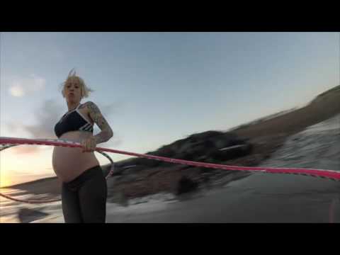 Pregnant Hula Hooping - YouTube