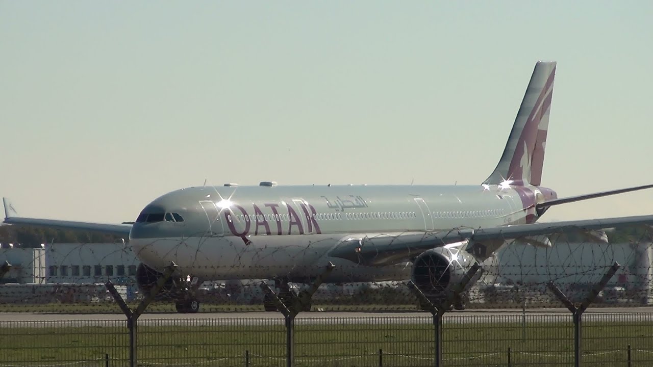 Qatar Airways A333 [A7-AEF] take-off @ Rome Fiumicino Airport LIRF ...